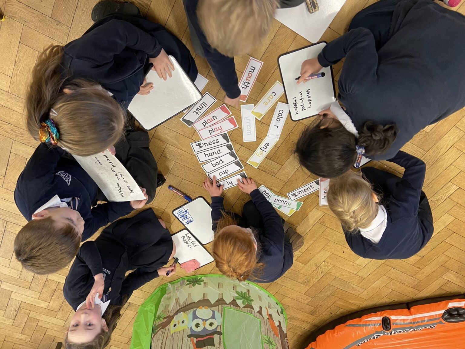 Colour Coding And Multi-Sensory Approach - Monster Phonics